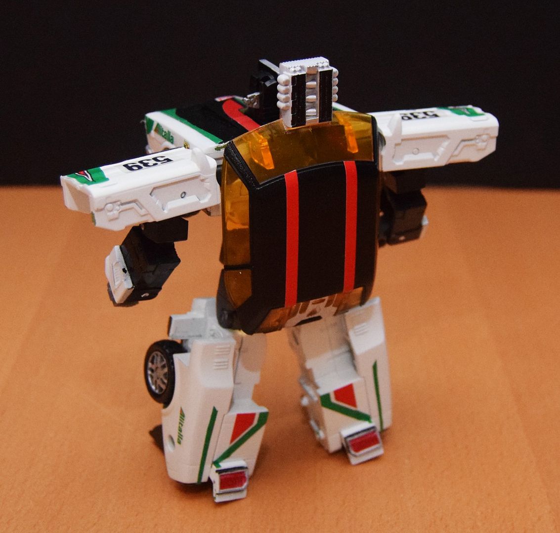 Minor/Repaint: - Cybertron Downshift into G1-ish Wheeljack | TFW2005 ...